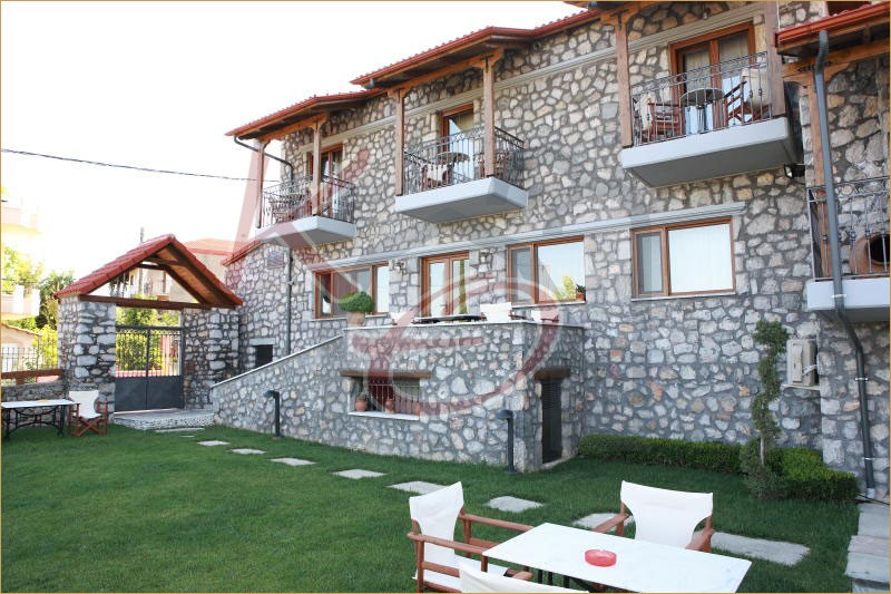 ΠΕΤΡΙΝΑ ΣΠΙΤΙΑ-ΚΑΤΑΣΚΕΥΑΣΤΙΚΗ KΑΠΟΥΡΙΤΗΣ – Home Inspiration – Τα πάντα ...