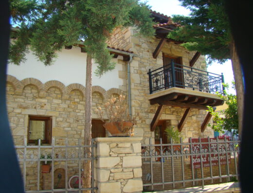 ΠΕΤΡΙΝΑ ΣΠΙΤΙΑ-ΚΑΤΑΣΚΕΥΑΣΤΙΚΗ KΑΠΟΥΡΙΤΗΣ – Home Inspiration – Τα πάντα ...